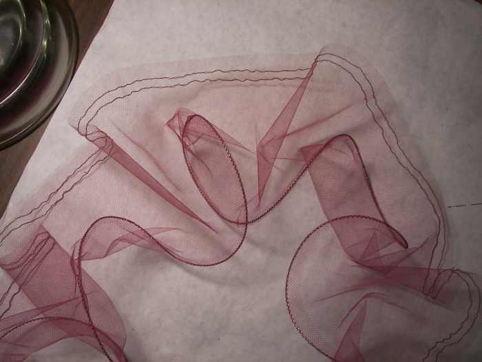 How to Make a Lettuce-Edge Tulle Ruffle With Your Sewing Machine - HubPages
