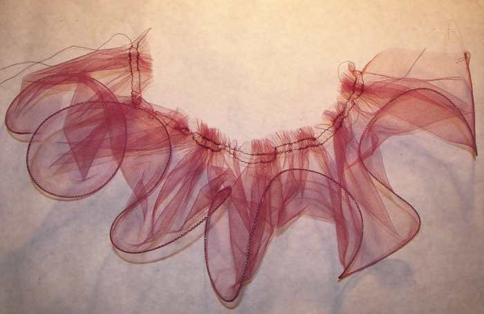 How to Make a Lettuce-Edge Tulle Ruffle With Your Sewing Machine - HubPages