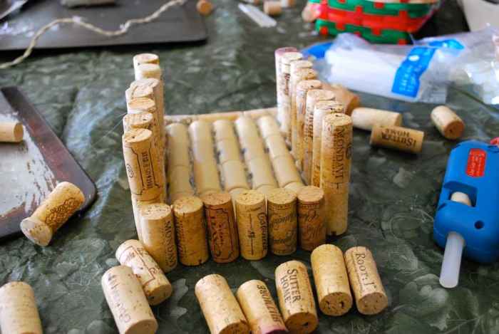 How to Make a Birdhouse From Recycled Wine Corks - HubPages
