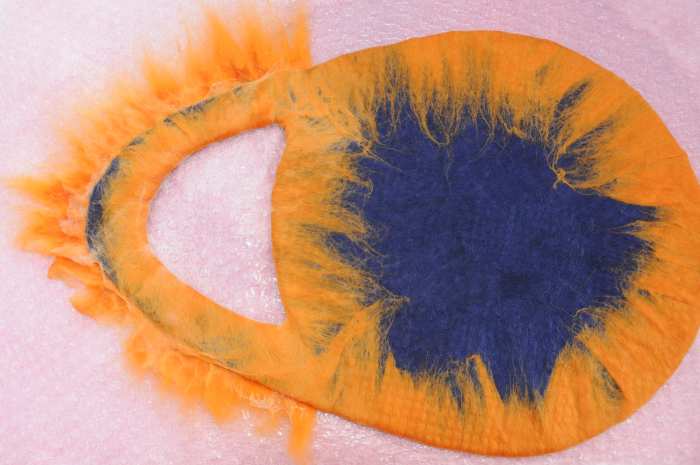 How to Make a Wet-Felted Bird Pod - HubPages