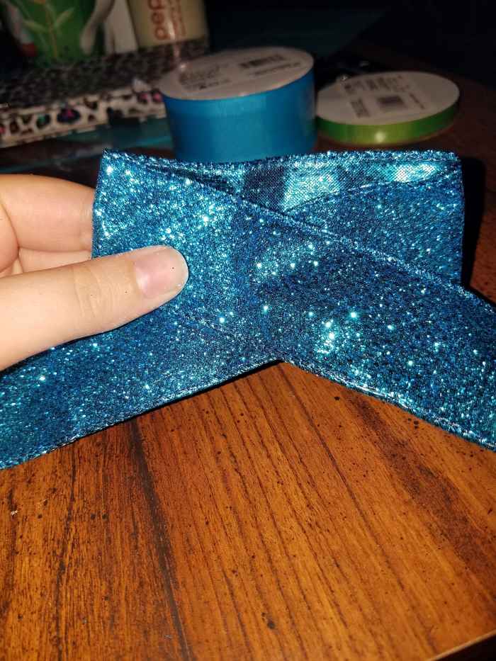 How to Make a Bow Keychain (Cheer Gift) - HubPages