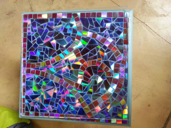 Tips and Ideas for Crafting With Recycled DVDs - HubPages