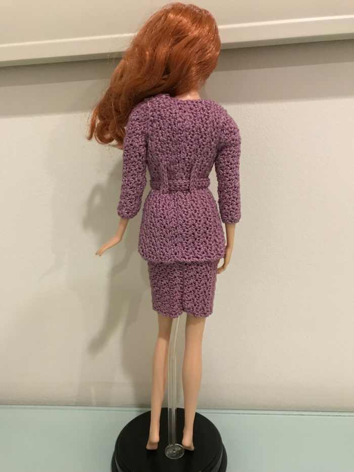 Barbie Long Blazer With Belt (Free Crochet Pattern) - HubPages