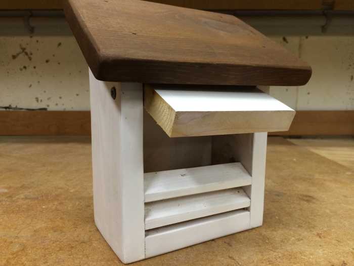 How to Build a Ladybug House & Invite Them Into Your Garden - HubPages