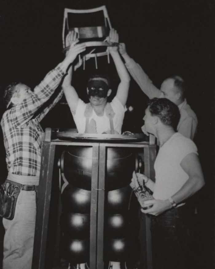 Robby the Robot Changed the Image of Robots in Movies Forever - HubPages