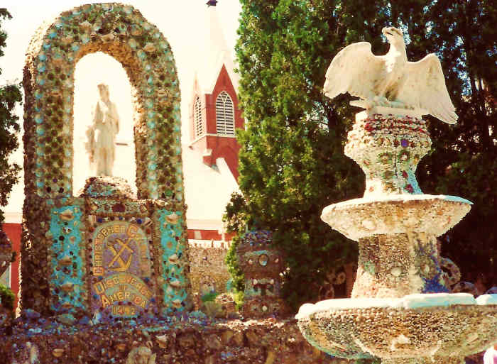 Dickeyville Grotto in Wisconsin: A Unique, Religious Folk Art ...
