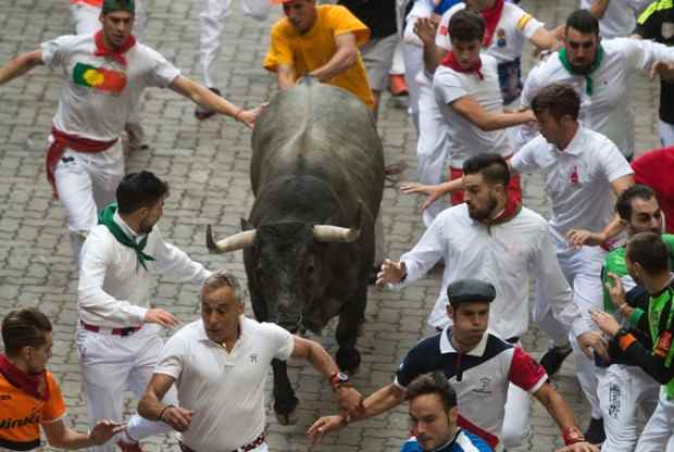 The San Fermin Festival: What Is San Fermin and the Running of the ...