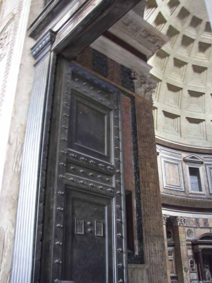 Visiting the Pantheon in Rome, Italy - HubPages