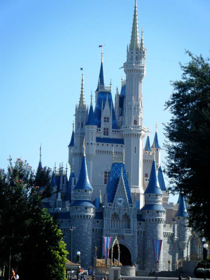 Top 10 Things to Do at Walt Disney World's Magic Kingdom - WanderWisdom