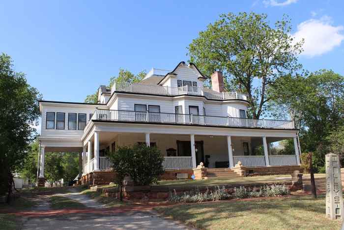 Oklahoma’s Most Haunted City: Ghost Stories From Guthrie - HubPages