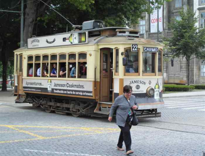 Top 8 Travel Options in Porto and the Douro Valley - HubPages