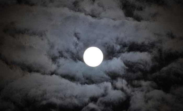 How to Understand a Taurus Moon Sign - HubPages