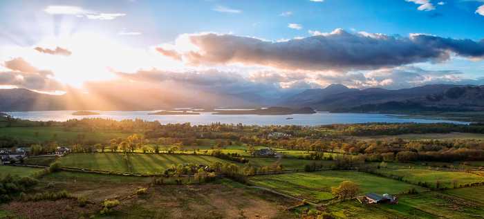 The 10 Most Famous Lakes in the World - WanderWisdom