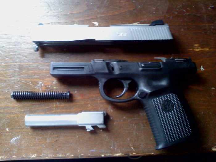 Review: Smith & Wesson Sigma 9mm SW9VE - HubPages