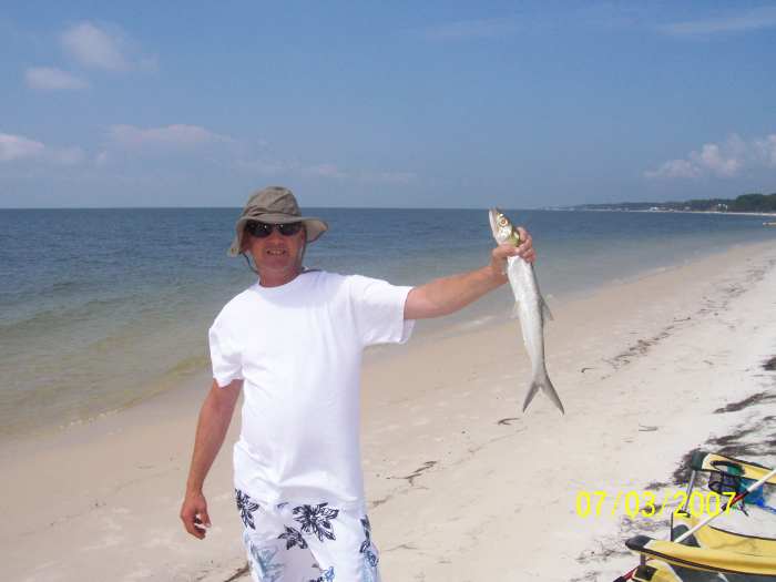 Saltwater Fishing: How to Make and Use Chum - HubPages