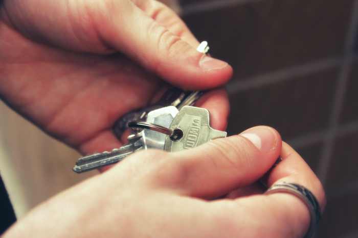 The Case of the Missing Keys - HubPages