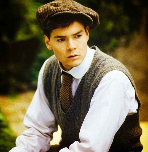 Why Gilbert Blythe Is the Ultimate Romantic Hero - LetterPile