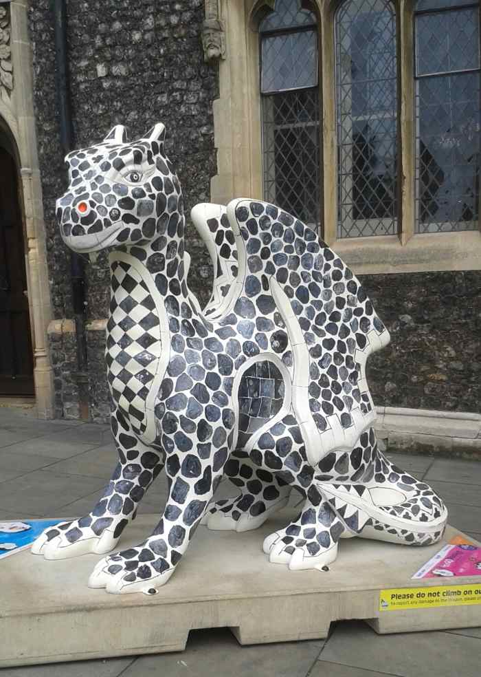 Dragons of Norwich, Norfolk: Statues of 2015; History of the Snap ...