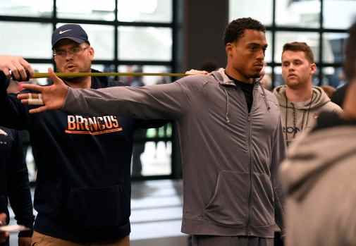 The 58 Longest Arms in NFL History - HubPages