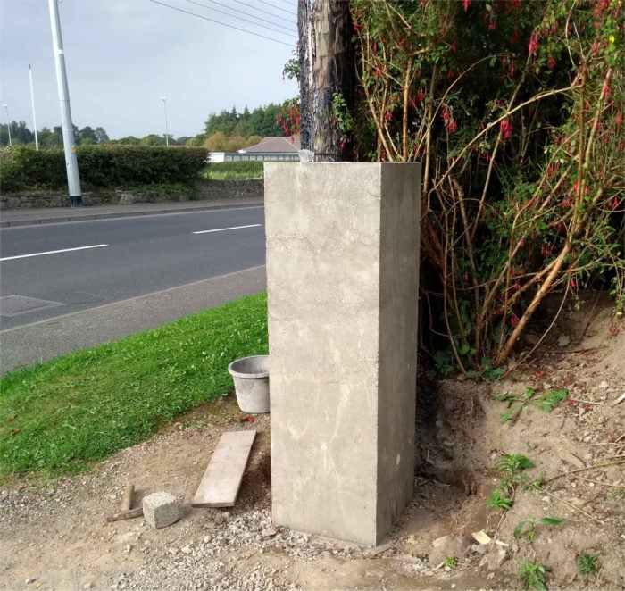 How to Build a Solid Concrete Gate Pillar - HubPages