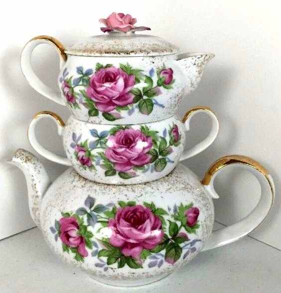 Rose Teapots: Enchanting Collectibles for Any Occasion - HubPages