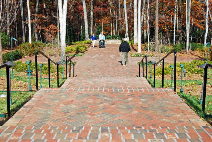 Dr. Billy Graham Library: A Photo Tour of the Home and Library in ...