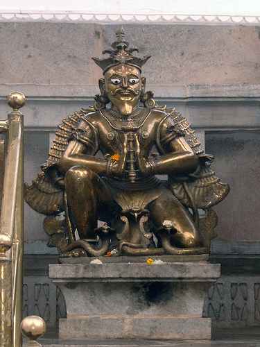 Great Golden-Winged Bird – Garuda Mythology - HubPages