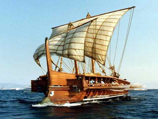 Roman Ships, Warships & Battleships Information For Roman Trireme ...