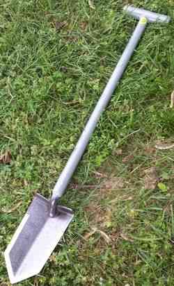 A Lesche Digging Tool is a Must for Any Metal Detectorist - HubPages