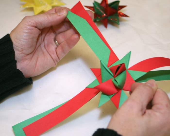 Handmade German Star Ornaments - HubPages