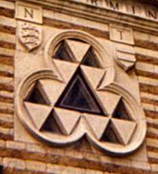 Sir Thomas Tresham's Intriguing Tudor Triangular Lodge - Rushton ...