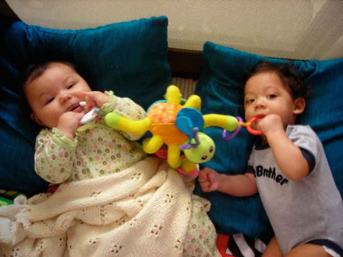 Babysitting Games, Toys and Activities for Infants (0-6 Months ...