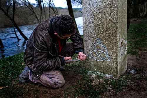 The Meaning of the Celtic Triad Symbol - HubPages