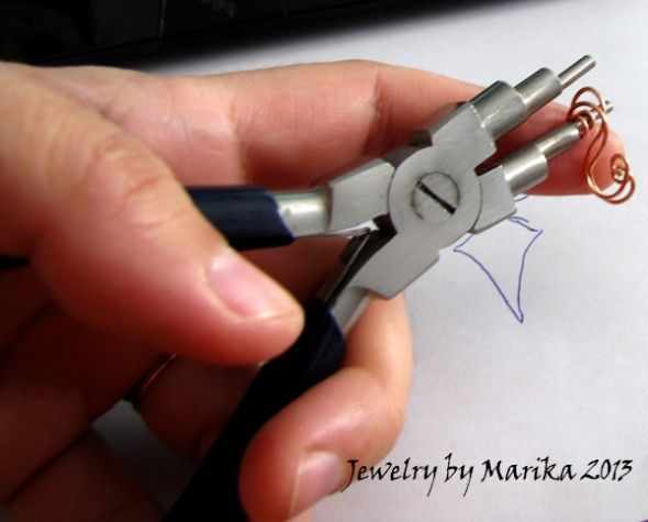 Wire Wrapping Tutorial To Make A Pendant - HubPages