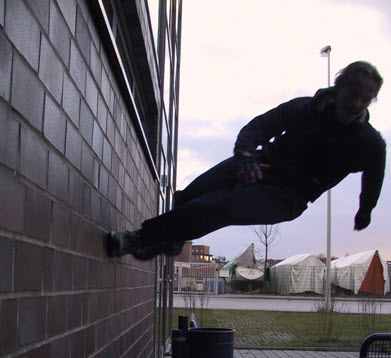 Parkour - How to do a wall run/wall climb - HubPages