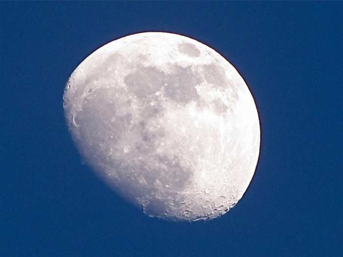 How to Take Photographs of the Moon - HubPages