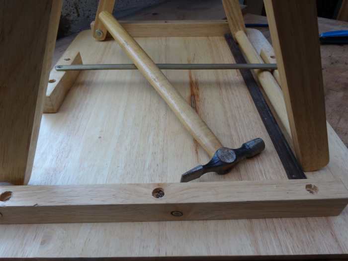How to Fix a Wobbly Folding Table and Make It Stable - HubPages