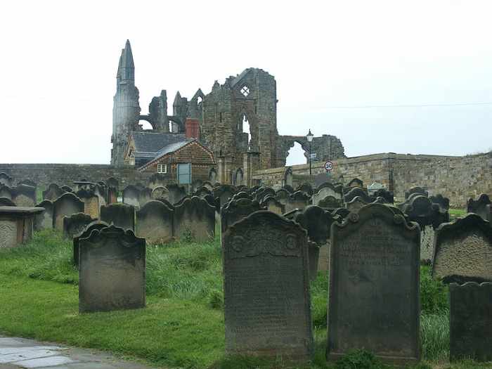 The Ghosts of Haunted Whitby - HubPages