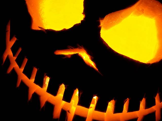 How to Carve a Frightenly Perfect Pumpkin - HubPages