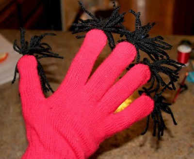 36 Cool Craft Ideas Using Gloves or Mittens - HubPages
