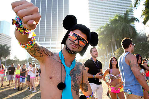 Then and Now: Rave Fashion Trends - HubPages
