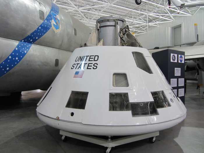 The Apollo Space Capsules, Then and Now. - HubPages