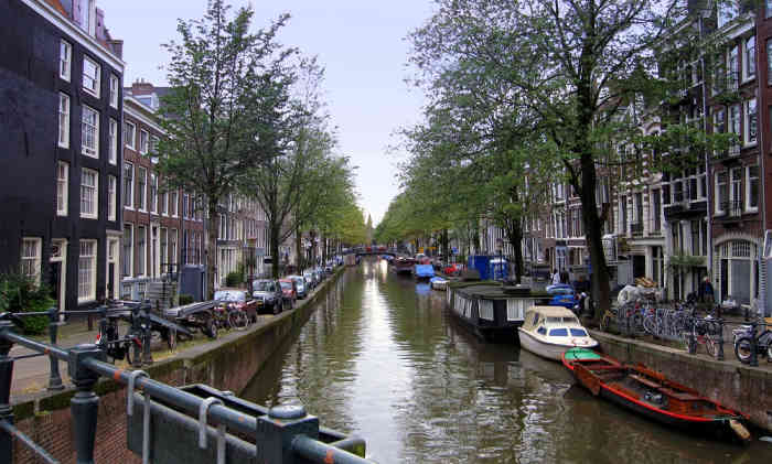 The Description of Amsterdam - HubPages