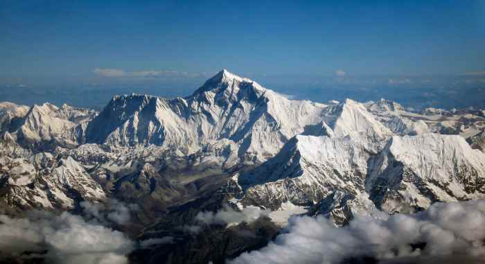 Seven Summits: The Highest Peaks Across 7 Continents - HubPages