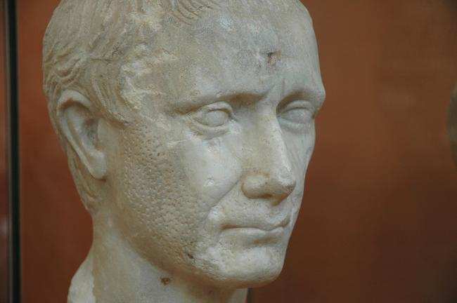 Julius Caesar: Into Exile - HubPages