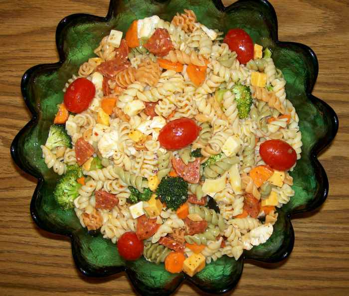 Supreme Pasta Salad Recipe: Incredibly Attractive & Delicious - HubPages