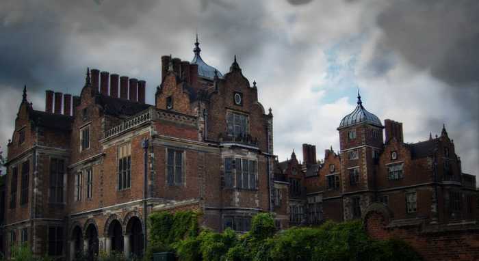 Birmingham Folklore - The Ghosts of Aston Hall - HubPages