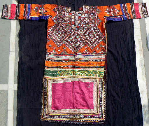 Indian Embroidery: Sindh, Kutch, Kathiawar: - HubPages