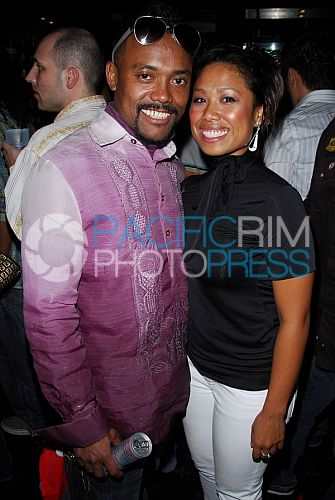 Apl De Ap with girlfriend Joanne and the Black-Eyed Peas - HubPages