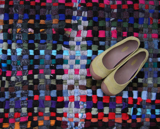 Fun SWEATER Crafts! How to Make New Things From Old Sweaters ...